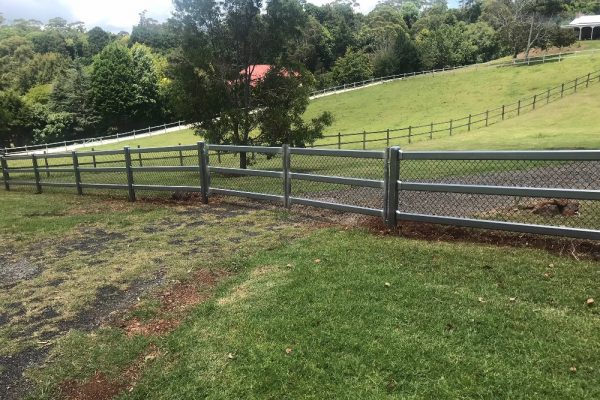 Rural Fencing Gold Coast | Aaurora fencing | 07 5527 3266